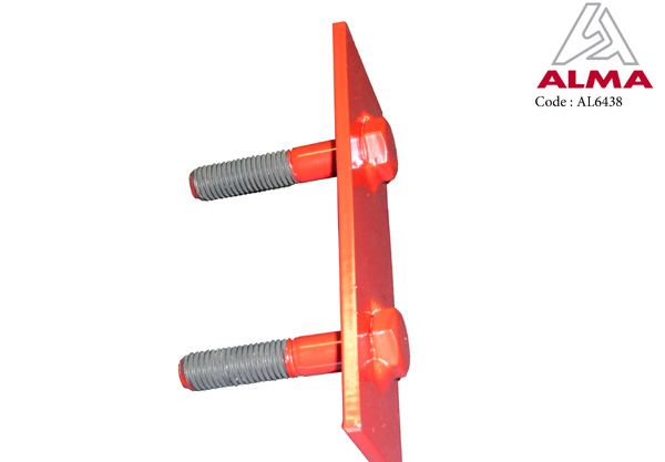 Control arm attachment flange